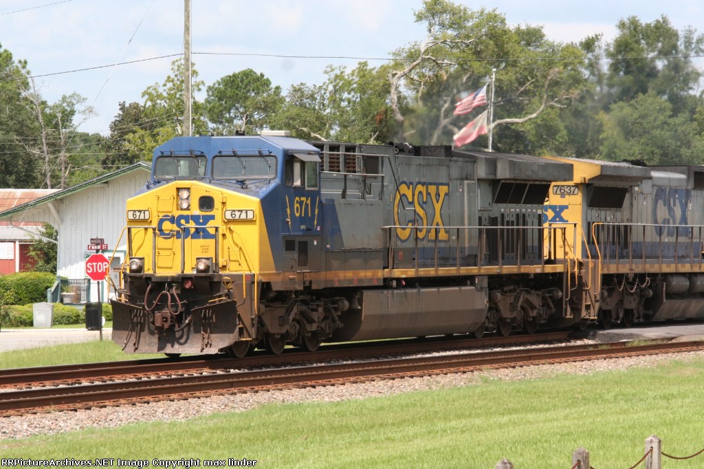 CSX 671
